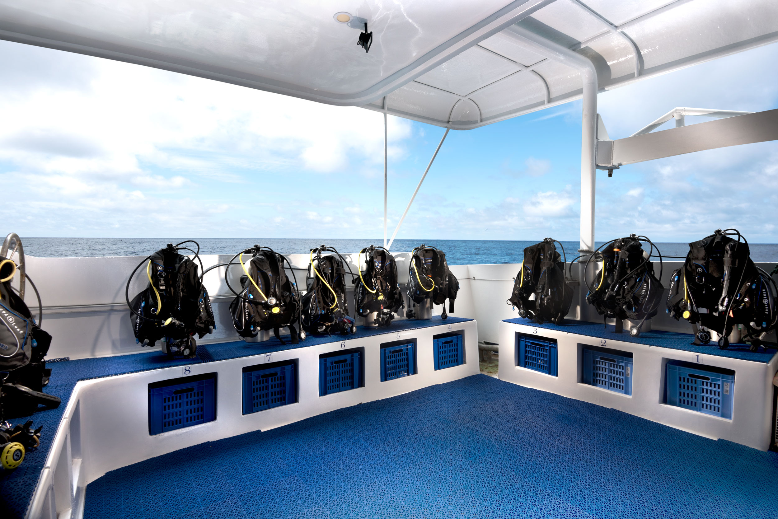 Rainbow Scuba & Tours - Dive Trip Calendar